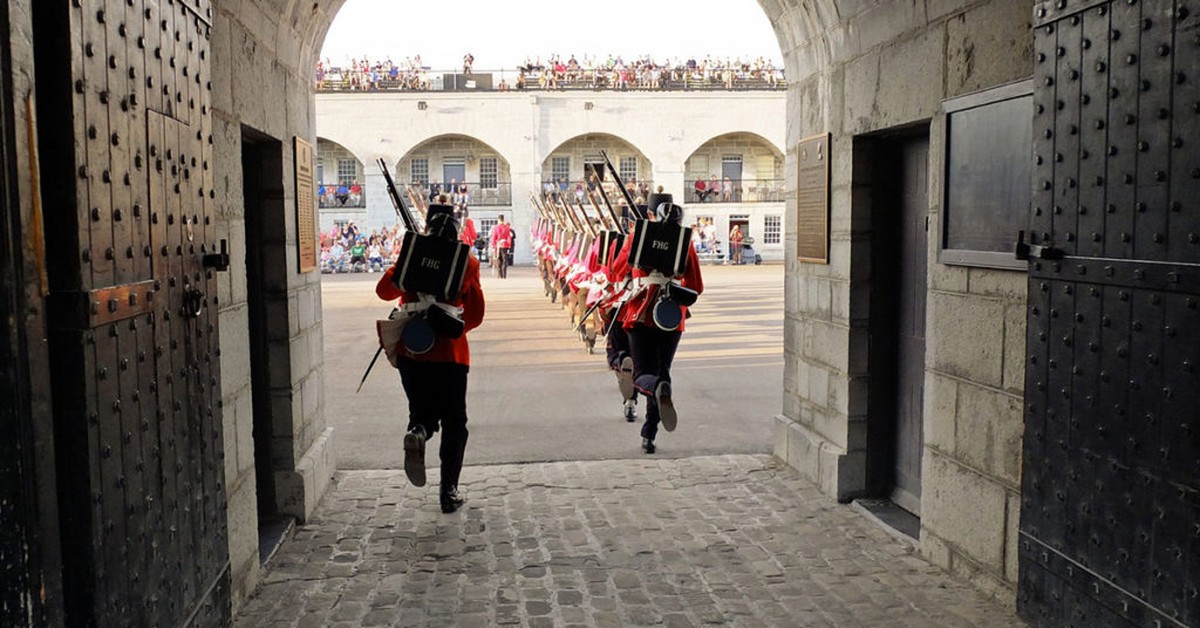 Bezoek Fort Henry National Historic Site | Doets Reizen