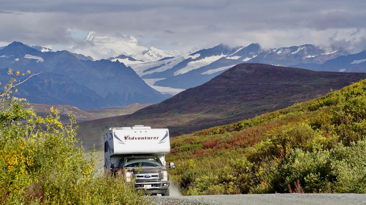 Camperreis Yukon met Truck Camper | Doets Reizen