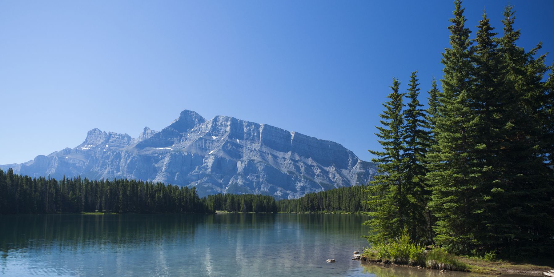 Bezoek Two Jack Lake | Doets Reizen