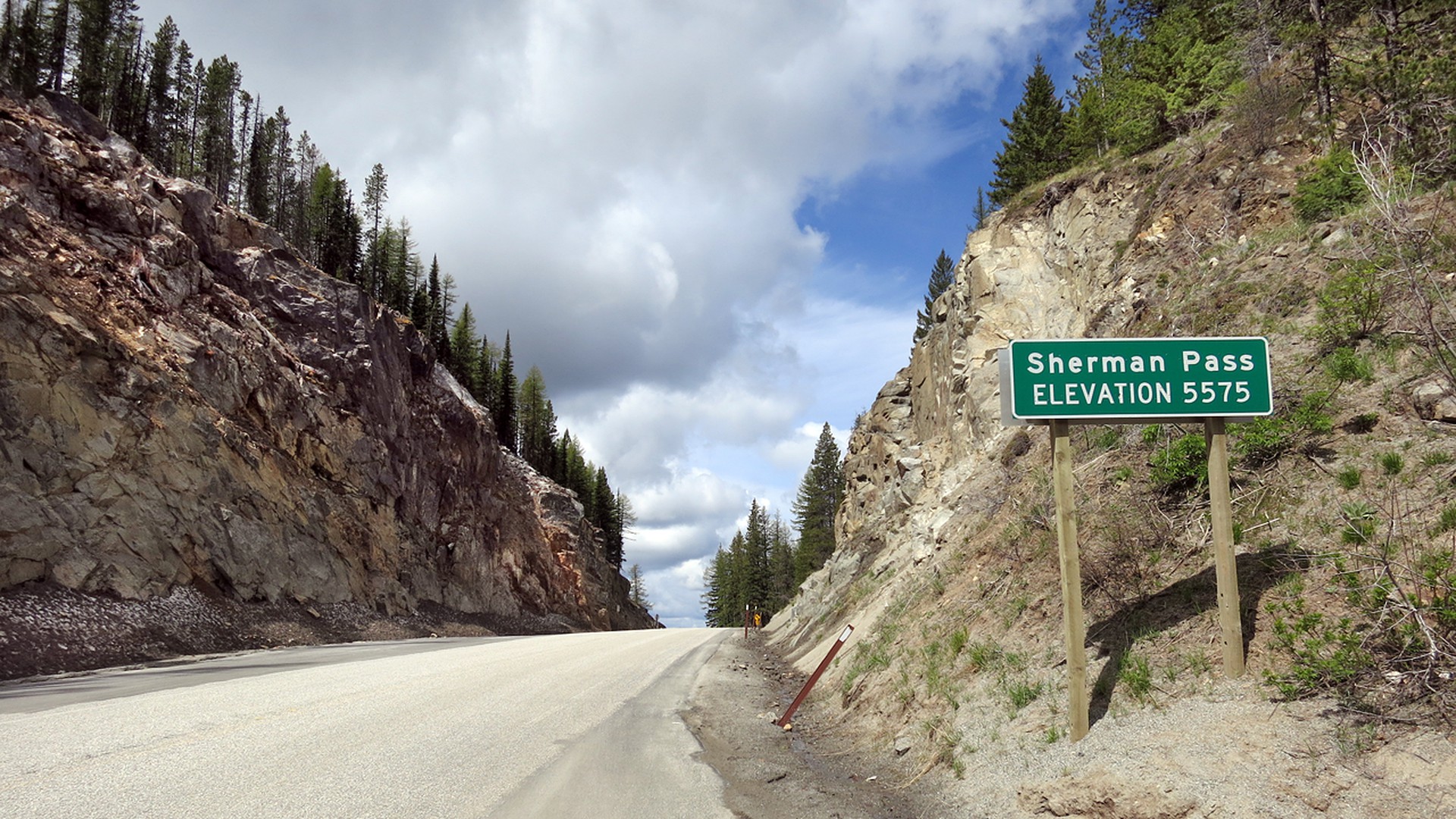 Sherman Pass Road van Death Valley naar Sequoia National Park | Doets ...