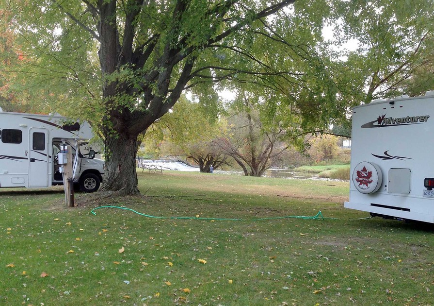 Nicolston Dam RV Park | Doets Reizen