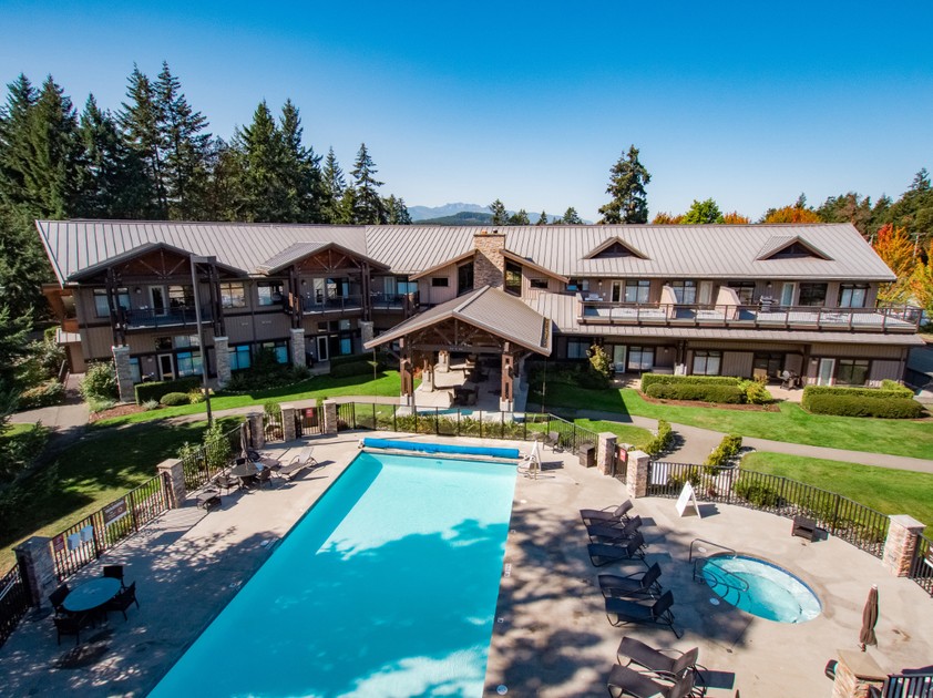 Sunrise Ridge Waterfront Resort | Doets Reizen